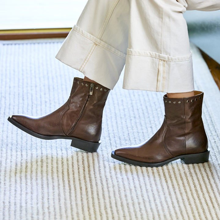 PIPER ANKLE BOOT - BROWN | BELLE MODE – BELLE | MODE
